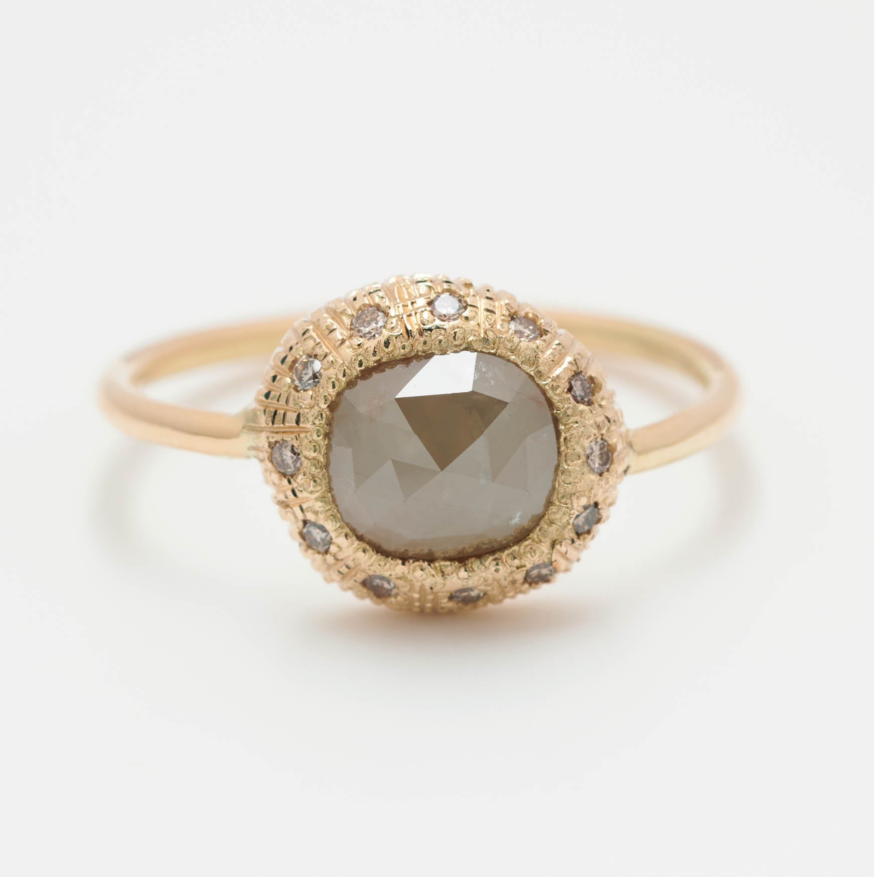 Philomena's classic treasure – Violette Anna